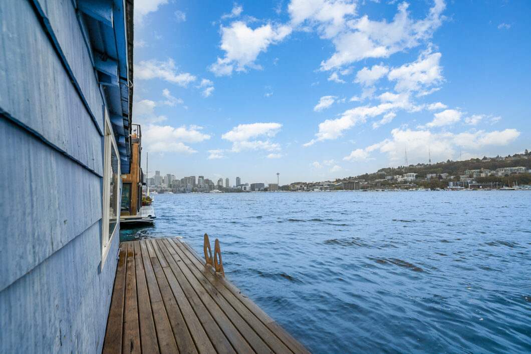 Houseboats of Seattle | Sotheby's International Realty