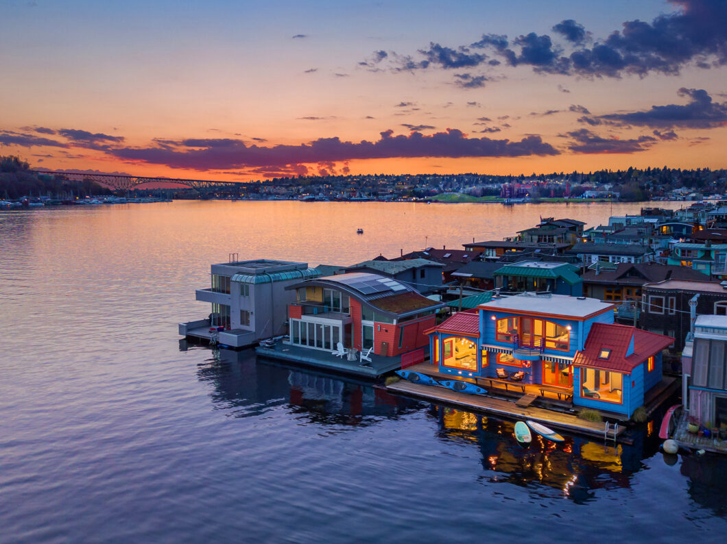 ‘Villa Lago’ – The pinnacle of Seattle on-water living awaits ...